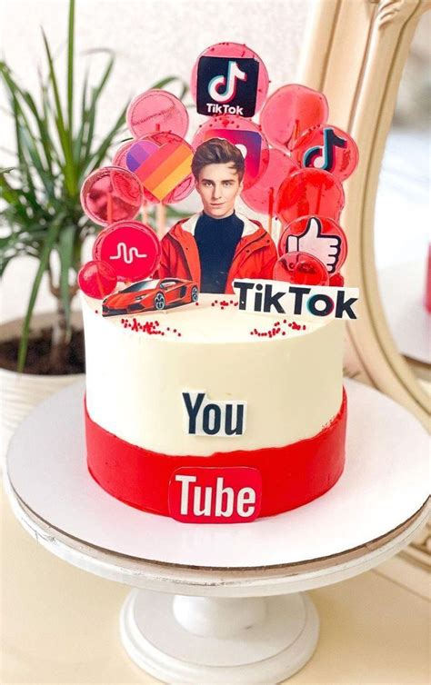 Торт с Владом А4 и леденцами Морские торты Торт Идеи торта для мальчиков