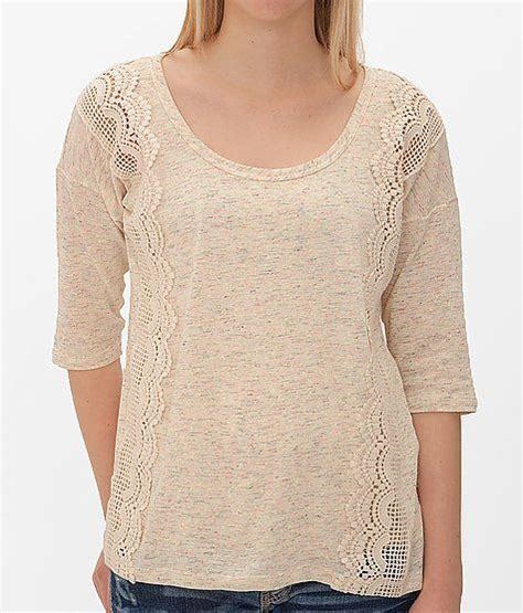 Daytrip Crochet Applique Top Blusas