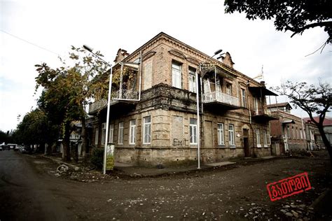 კორპუსი მე 19 საუკუნეში აგებული სახლის ნაცვლად Batumelebi