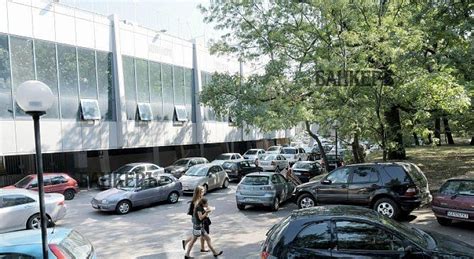 Край на безплатното паркиране до Националния стадион Frognews Bg