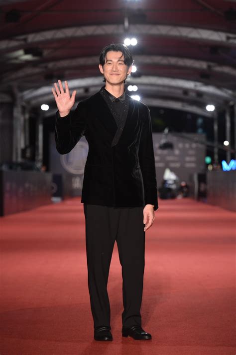 金鐘58《模仿犯》拿下「最具人氣戲劇節目獎」｜同劇演員吳慷仁、姚淳耀共同入圍「戲劇節目男主角獎」