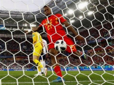 Mundo Positivo Qual Foi O Lance Mais Bizarro Da Copa Mundo Positivo