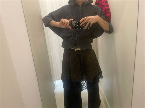 Radio Gel On Insta Capsule Outfits Outfits Cool Girl