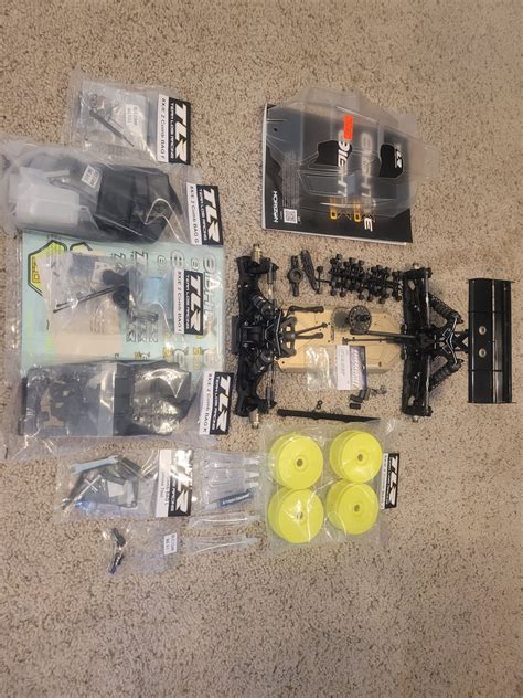 New TLR 8ight X 2 0 Roller Partially Built R C Tech Forums