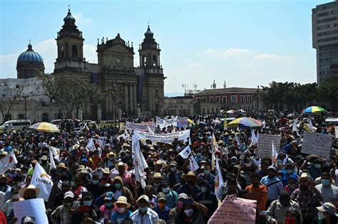 Indigenous Guatemalans Demand Presidents Resignation Ibtimes
