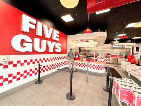 Five Guys Review Is Five Guys Good I Tried Five Guys For The First