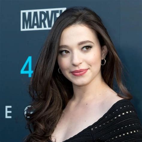 Shes Unreal R Worshipoliviarodrigo