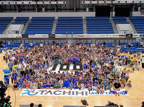 立川ダイス開幕戦イベントでギネス記録達成 試合は1勝1敗 立川経済新聞