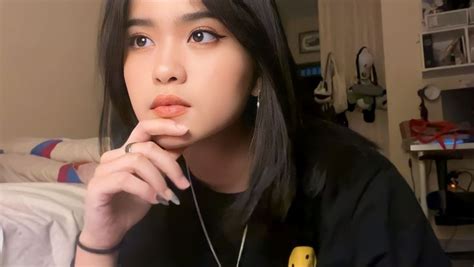 Pin Oleh Jsph Zpainz Di Adel JKT48 Orang Cantik Wanita Cantik Gadis Emo