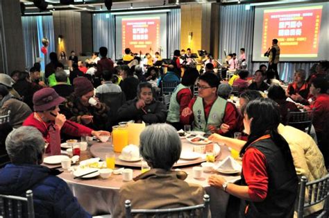 友善正能量 澎湖尖山發電廠邀獨居老人圍爐 生活 Nownews今日新聞