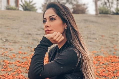 Mayra Cardi Fala De Casamento Com Deus Melhor Parceiro Do Universo