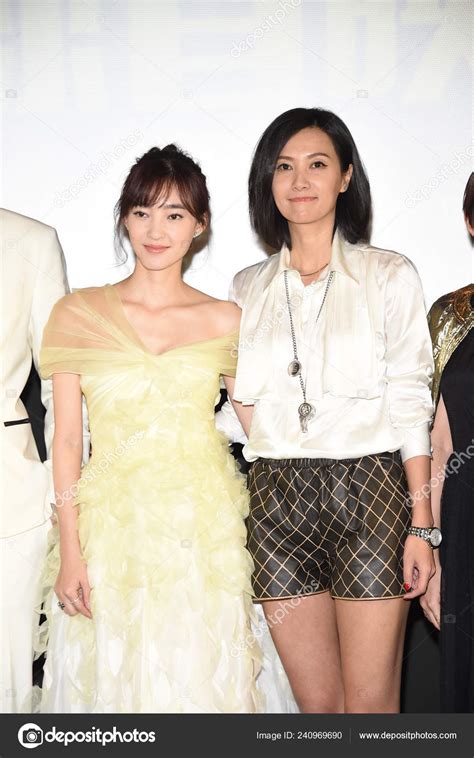 Chinese Actress Wang Likun Left Chinese Director Actress Jinglei Attend — Stock Editorial Photo