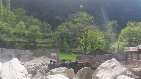 Sharda Peeth Temple Construction Loc Kashmiri Muslims Helping Teetwal