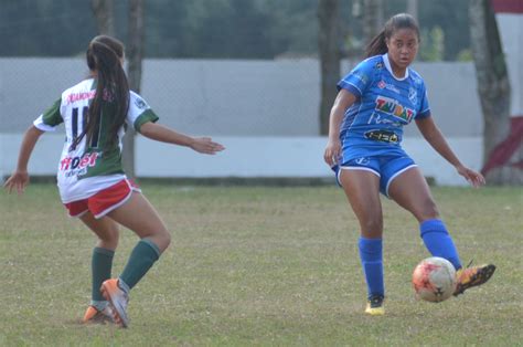 E C Taubaté Está Na Final Da Taça Mulher De Futebol Feminino Moa
