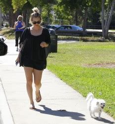 Kaley Cuoco At A Park In La Mq Phun Org Forum