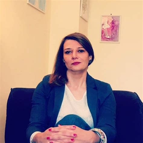 გეშტალტთერაპევტი ირა გუგუშვილი