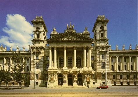 Medieval Hungary Medieval Holdings Of Budapest Museums
