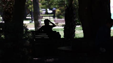 Adana Mersin Hatay ve Osmaniye de sıcak hava etkili oluyor