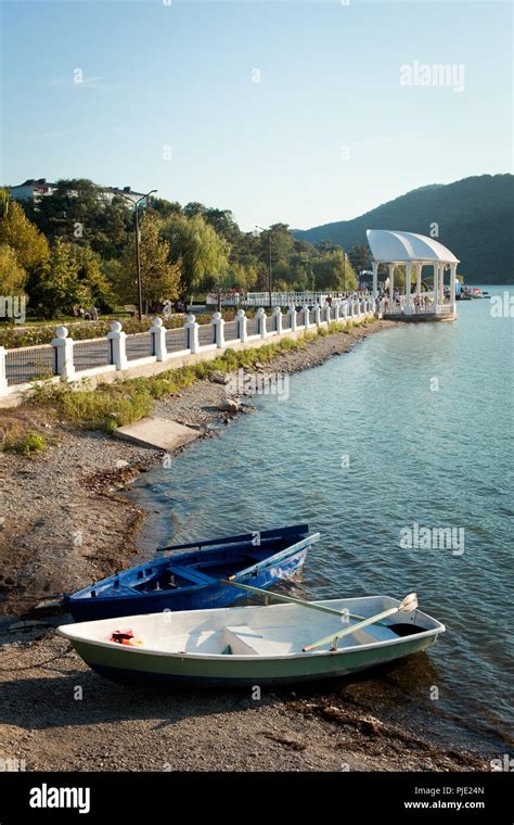 Abrau lake, Abrau Durso (Abrau Dyurso Stock Photo - Alamy