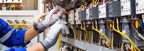 Effective Capacitive Power Filters Quell