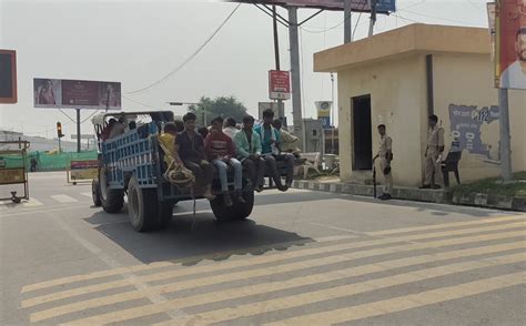 Tractor Trolley Full Of Passengers Running On The Highway Of Ayodhya