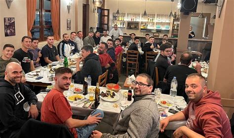 «Γεμίζουμε γήπεδα γεμίζουμε και ταβέρνες Pics