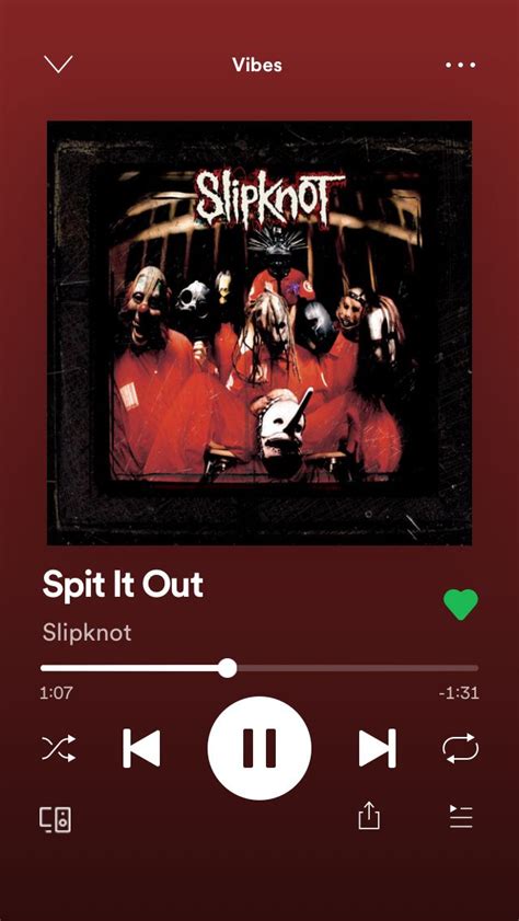 The App Shows An Image Of Slipknot