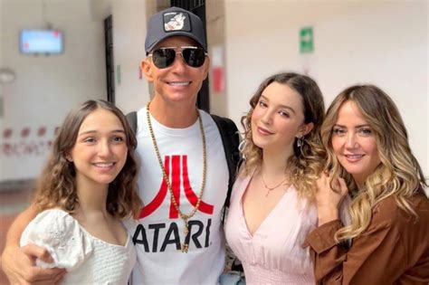 Andrea Legarreta Celebra La Mayoría De Edad De Su Hija Nina Con