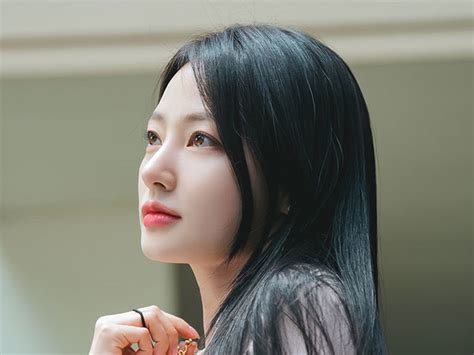 Song Ha Yoon Jajal Peran Antagonis Sebagai Pelakor Di Marry My Husband