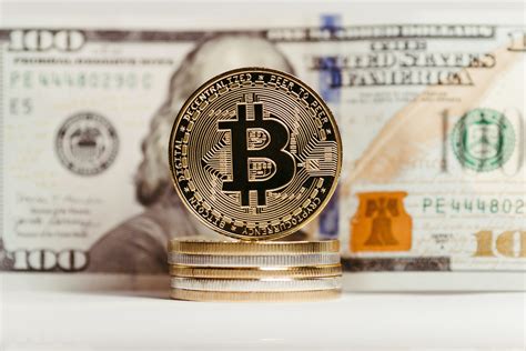 Difference Between Nft And Cryptocurrency Billionaires Dime