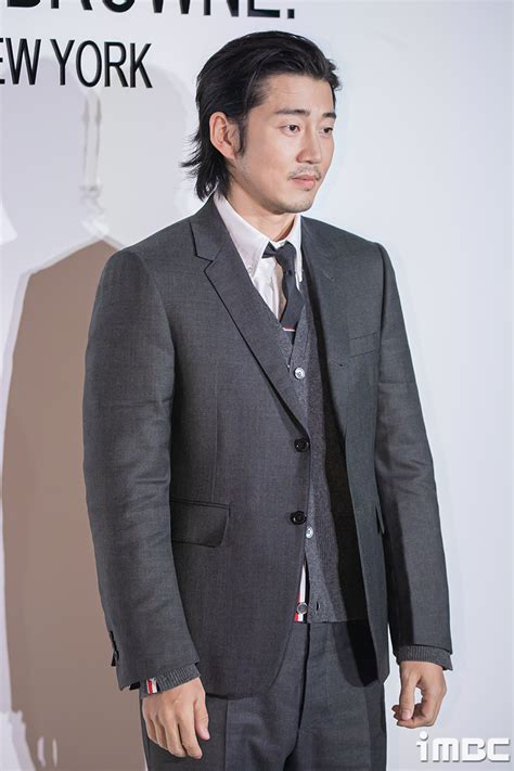 포토 윤계상 장첸 부러우니