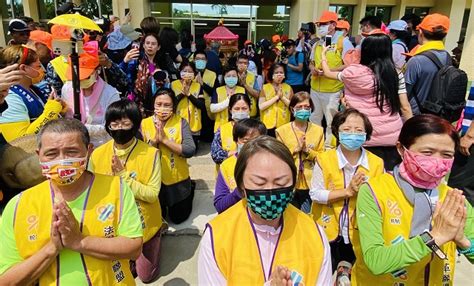 法稅改革聯盟志工進香祈求白沙屯媽祖護佑改革 兩岸好報
