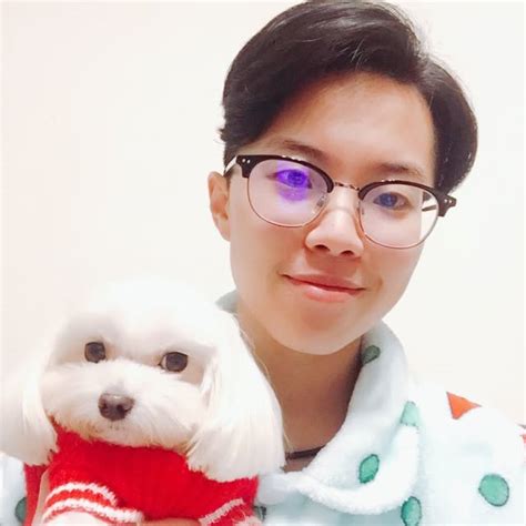 鍾庭☀️ Cppppt • Threads Say More