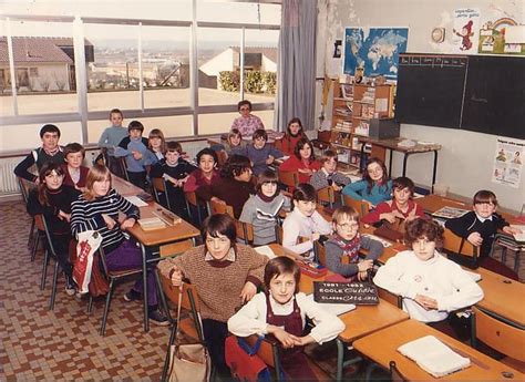 Photo De Classe Cm1 Cm2 1981 1982 De 1981 Ecole Pierre Et Marie Curie