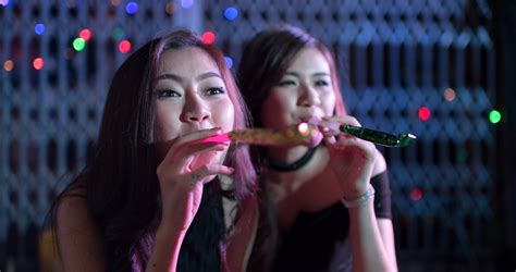 How To Have Lesbian Sex 102 Cunnilingus Edition Autostraddle