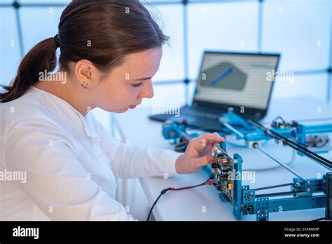 Designing The Development Of A Device For A Physical Experiment The