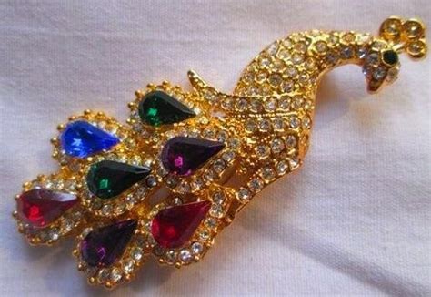 Multicolored Crystal Peacock Brooch Rpeacocks
