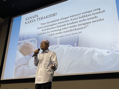 Prof Kamil Shares Insight On ‘karya Terakhir Multimedia University