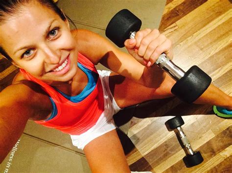 Propozycja na trening siłowy menu dnia Anna Lewandowska healthy