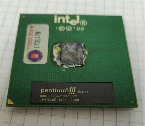 Intel Pentium Iii Sl4mb 800eb Mhz 256kb 133mhz 17v Socket 370