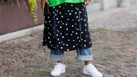 Skirts Over Pants The Mid Aughts Trend We Never Thought Wed See Again