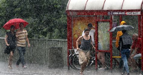 Ulewa W Warszawie Pogoda W INTERIA PL