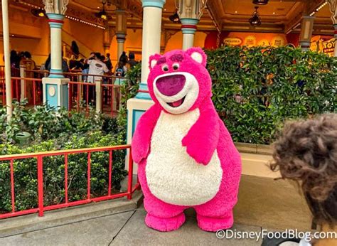 First Look At Disneys Exclusive Oogie Boogie Bash Parade The Disney