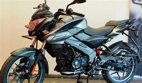 Tvs को मात देने आ गई है Bajaj Pulsar की ये कंटाप लुक वाली बाइक दमदार इंजन के साथ जानिए फीचर्स