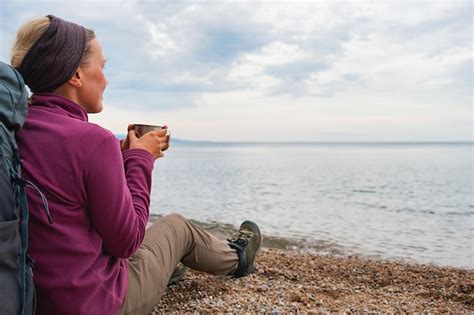 Premium Photo Hiking Tourism Adventure Backpacker Woman Resting After
