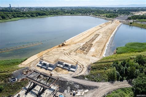 Budowa drogi ekspresowej S1 Widoki podczas jazdy nową drogą w