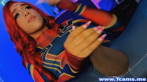 Shemale In Costume Masturbates Her Cock Eporner