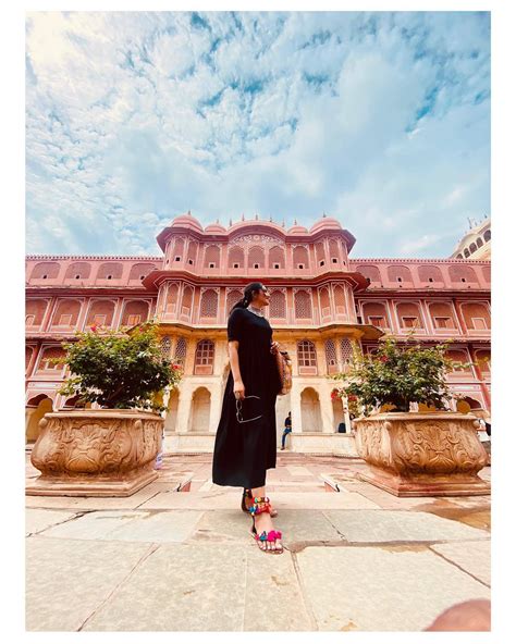 Kinjal Dhamechas Feet