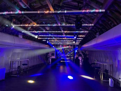 Photos See Inside A Retired Boeing 747 Party Plane Business Insider