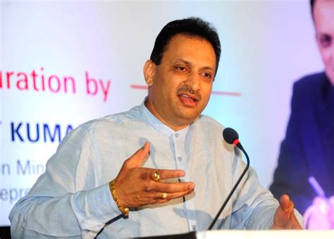 Hegde Clarifies Gandhi Remark Bjp To Judge